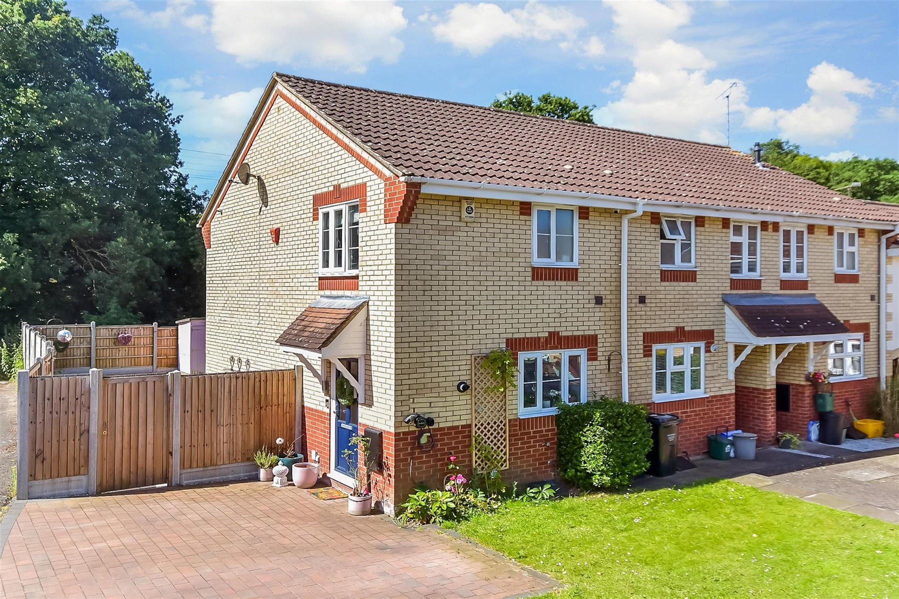 Billericay Estate Agents | Billericay Letting Agents | Douglas Allen