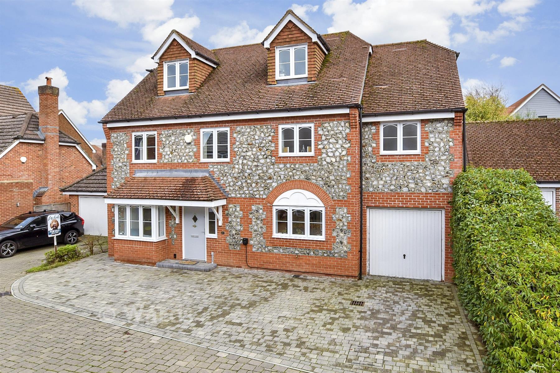 Detached House for sale with 5 bedrooms in Quindell Place, Kings Hill ...