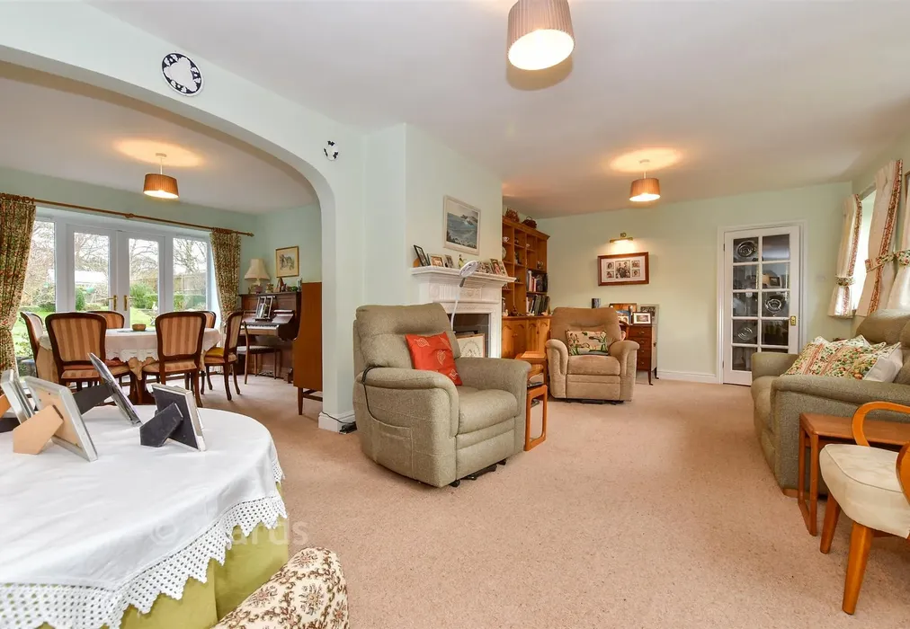 Barn Conversion for sale with 4 bedrooms in Ringwould, Deal, Kent at £ ...