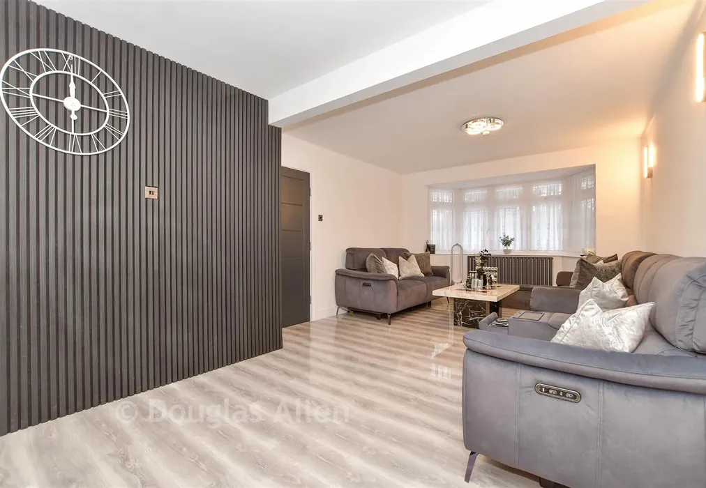 Detached House for sale with 6 bedrooms in Sackville Crescent, Harold ...